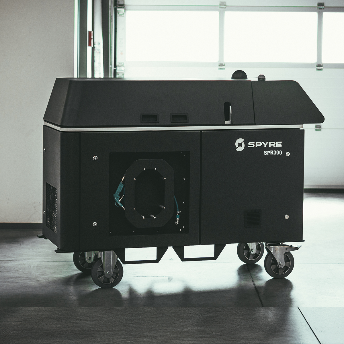 SPYRE PRO 300 | LASCAM